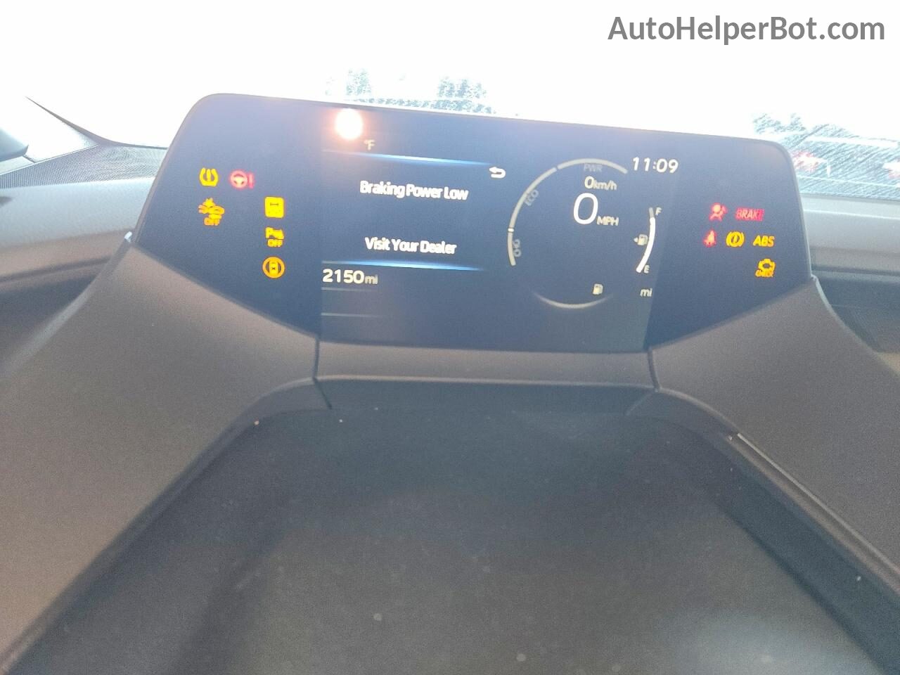 Price & History 2026 Toyota Prius Le 2.0l 4 vin: JTDACAAU6T3071709 ...
